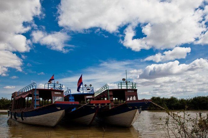 Lake-Side Village Tour - The Mangrove Forest and Optional Rowing Adventure