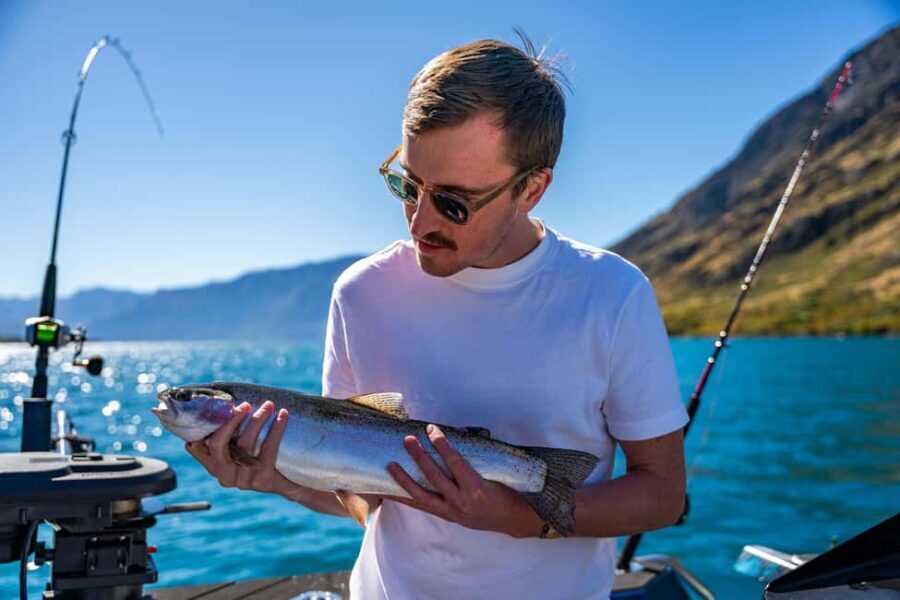 Lake Wakatipu: 3 Hour Fishing Adventure by Boat - The Sum Up