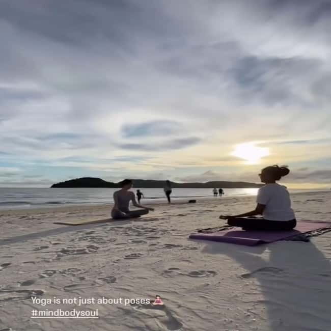 Langkawi: Enchanting Sunset Beach Yoga at Cenang Beach - Duration & Schedule