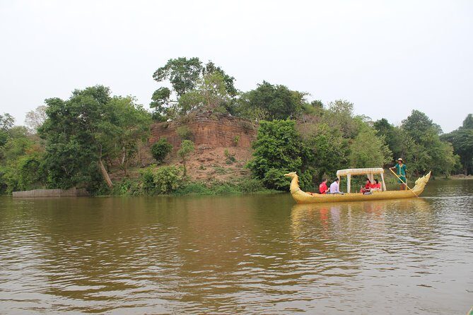 Late afternoon Angkor Gondola Tour with champagne and canapés - The Itinerary in Detail