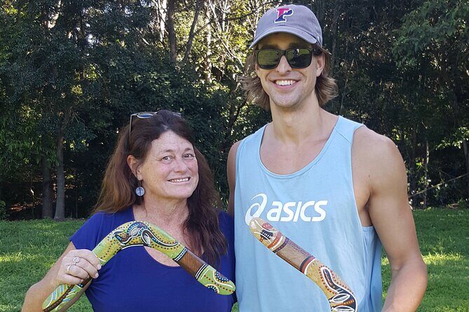 Learn to throw a real Aborignal returning boomerang in Brisbane, Australia - A Thorough Look at the Experience