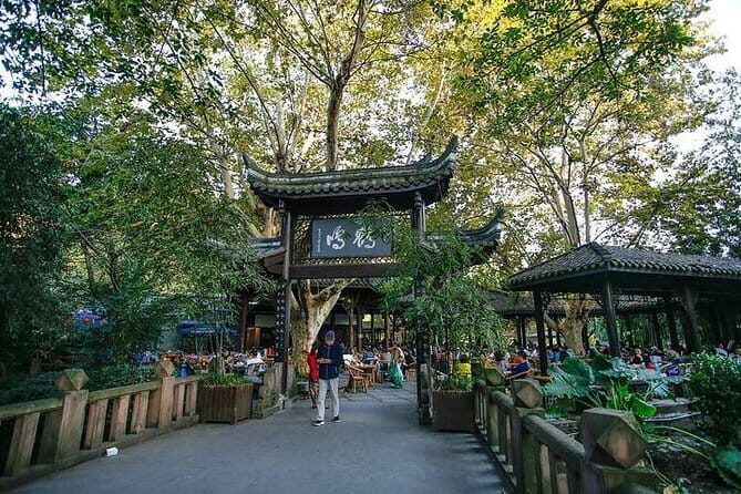 Leshan Giant Buddha and People's Park Day Trip - Practical Details and What to Expect