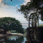 Leshan Giant Buddha & Huanglongxi Ancient Town Day Tour - Huanglongxi Ancient Town: A Step Back in Time