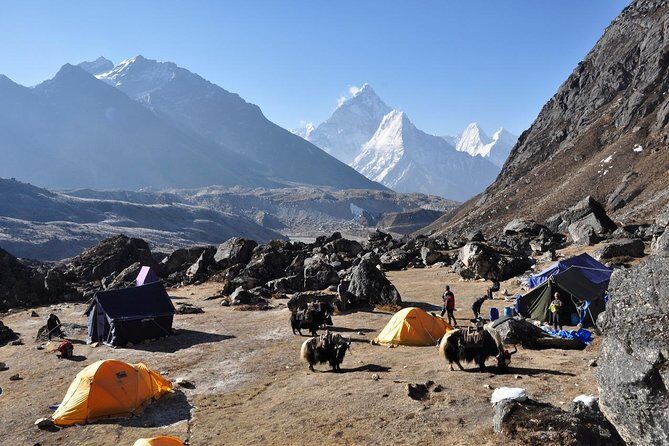 Lobuche Peak Climbing on 21 Days - What About the Cost and Value?