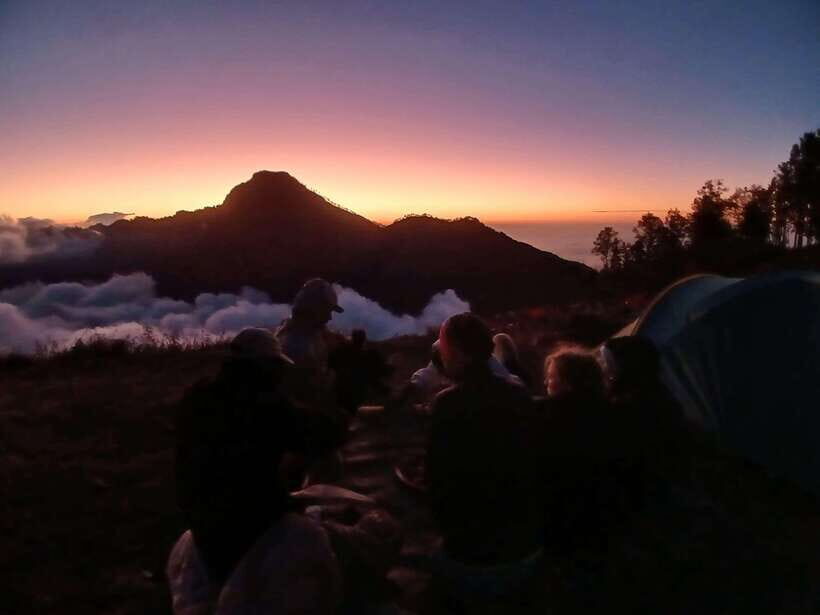 Lombok: Mount Rinjani 2D/1N Hike To Summit 3726m With Group - Who Should Consider This Trek?