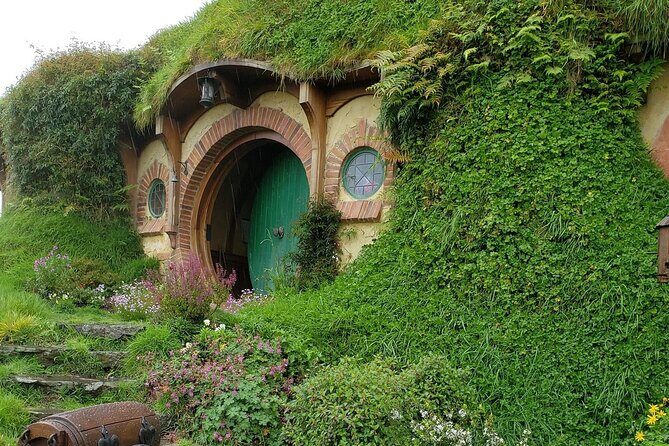 Lord of the Rings : 2-Day Private Tour from Auckland - Why Consider This Tour?