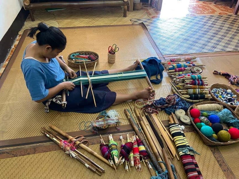 Luang Prabang: Weaving Workshop Half-Day Experience - The Crafting Process