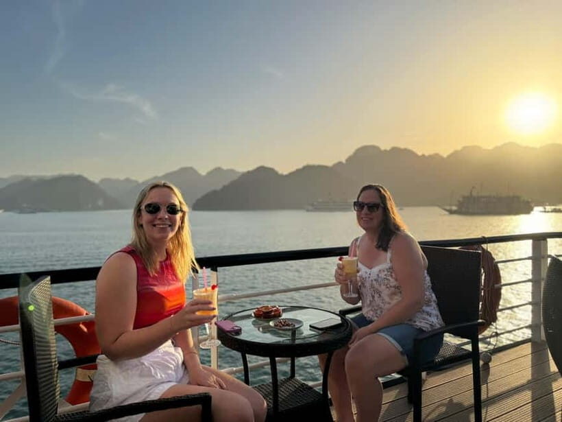 Luxury 5-Star Halong Bay Overnight Cruise: full board, kayak - What Makes This Cruise Stand Out?
