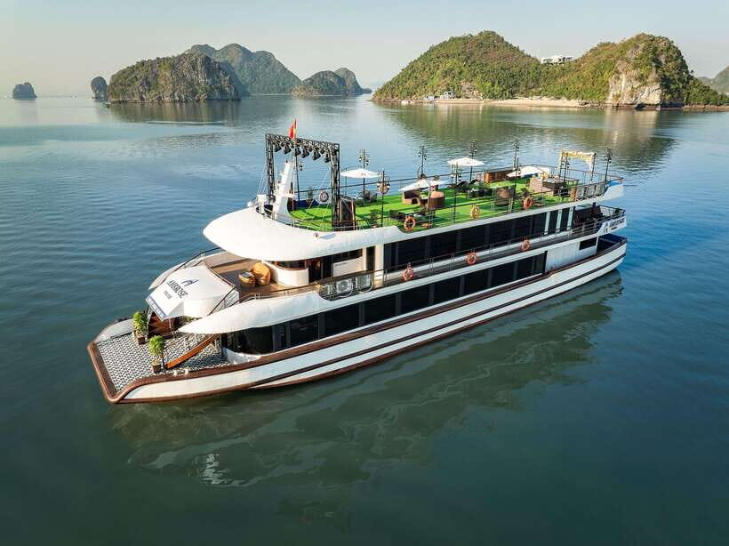 Luxury Ha Long Bay Day Trip From Harbor/ Buffet Lunch/Kayak - Who Should Consider This Tour?