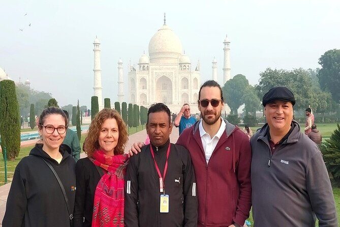 Luxury Taj Mahal Full Day Trip From Delhi by Car - All Inclusive - The Journey Begins: From Delhi to Agra