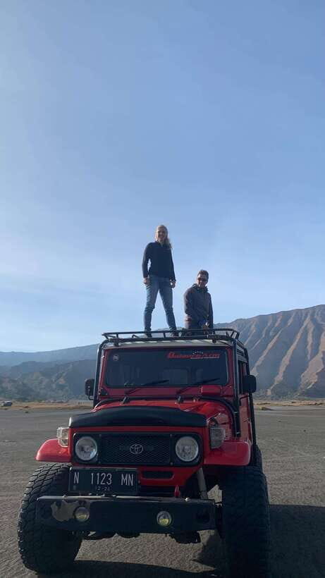Malang: Mount Bromo Sunrise & Crater Climb Tour - What to Expect: A Detailed Day at Mount Bromo
