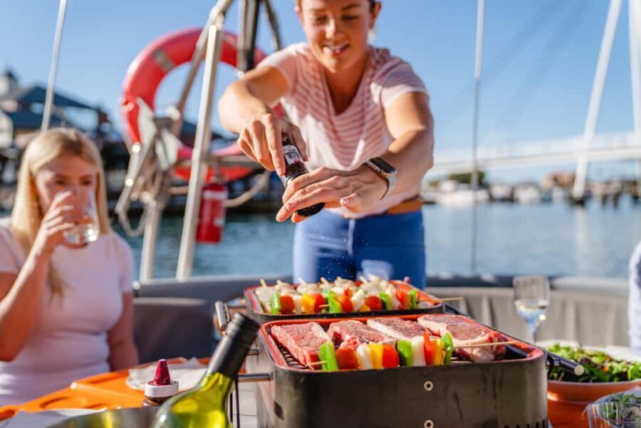 Mandurah: Self-Drive BBQ Boat Hire - Exploring the Itinerary and Highlights
