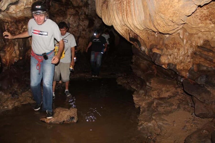Mantle Cave Adventure - Exploring Nature's Secrets - Exploring the Details of the Mantle Cave Adventure