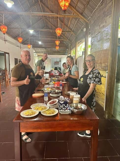 Market Tour, Basket Boat Ride & Cooking Class by Hangcoconut - Authenticity and Reviews: What Travelers Say