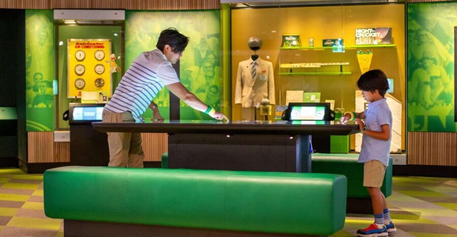 Melbourne Sports Walking Tour with MCG Sports Museum Entry - Relaxing Break at the MCG Café