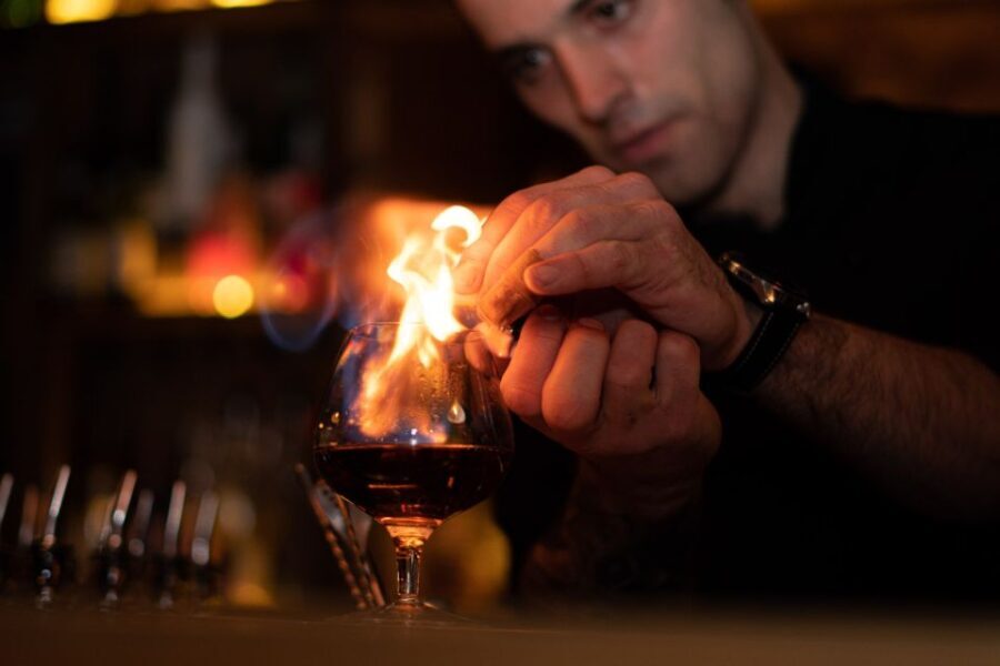 Melbourne: Uncover Hidden Laneway Bars Tour - What the Tour Entails