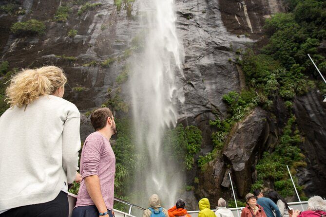 Milford Sound Coach & Extended Cruise from Queenstown - The Scenic Coach Journey Through Fiordland