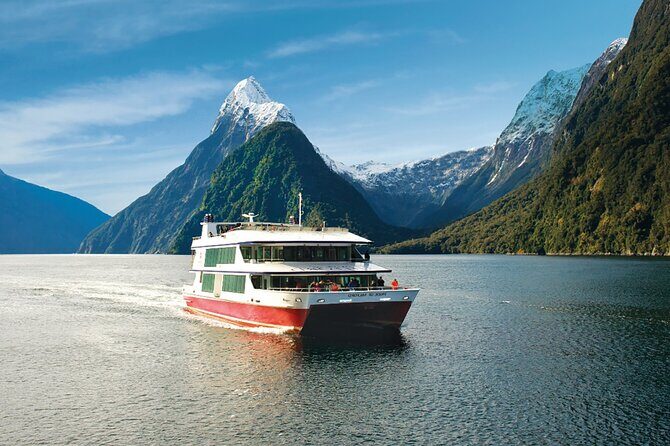 Milford Sound Tour: Cruise & Flight - The Practicalities: Transportation, Duration, and Group Size