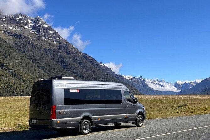 Milford Sound Tour from Queenstown with Cruise - An In-Depth Look at the Milford Sound Tour