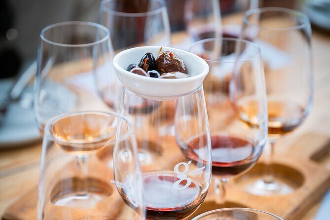 Mornington Peninsula Departure Wine and Hot Springs Tour - Gourmet Wine Tasting at Green Olive at Red Hill