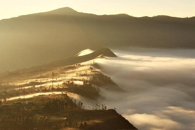 Mount Bromo Sunset Private Tour From Malang or Surabaya 1 Day - Who Should Consider This Tour?