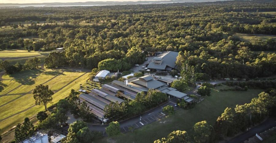 Mount Cotton: Sirromet Winery Tour with Tasting and Lunch - What the Reviews Say