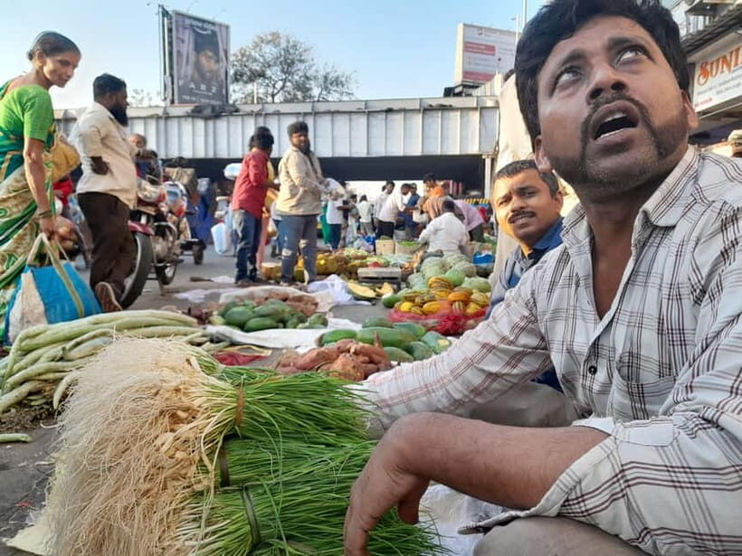 Mumbai: 2 Hours Markets And Temple Tour - Pricing & Value