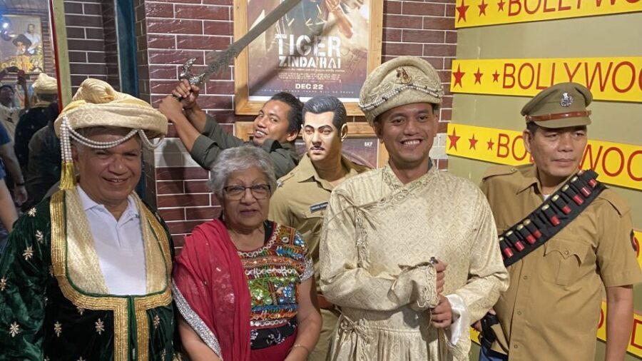 Mumbai: Bollywood Tour in Mumbai Film City - What the Reviews Say