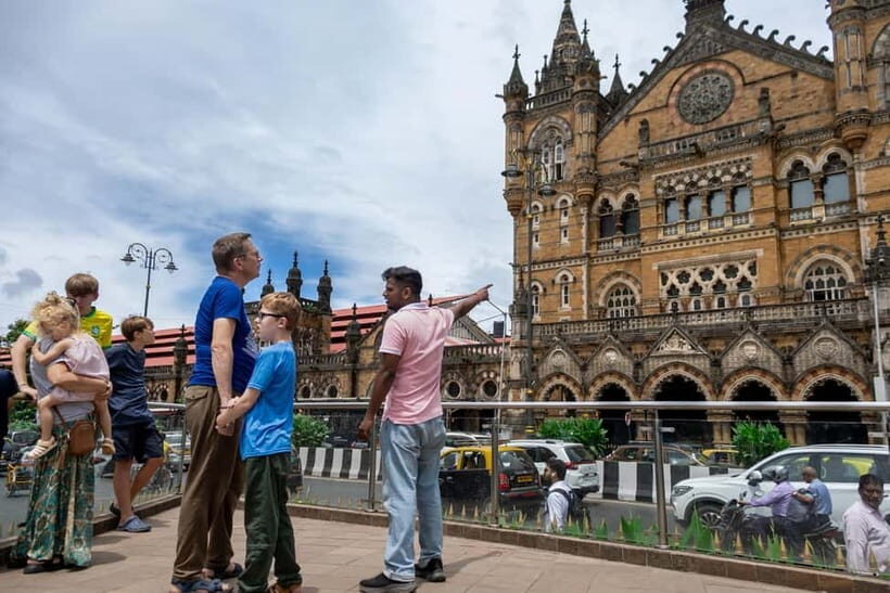 Mumbai: City & Slum Full-Day Exploration - Transportation & Logistics