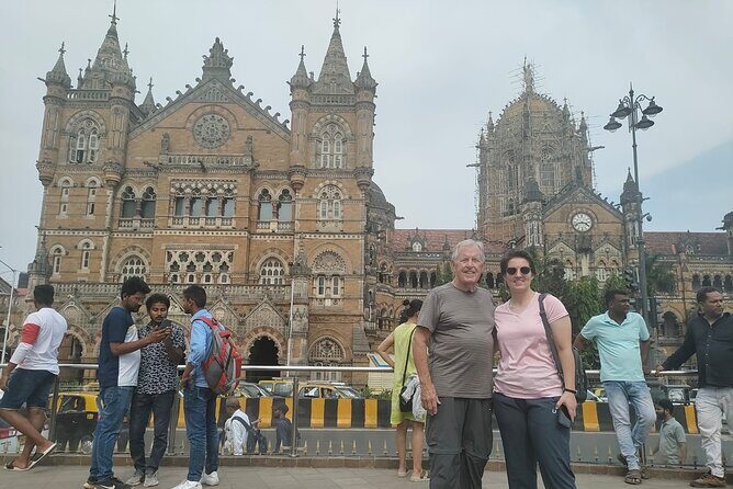 Mumbai to Bhopal Visit Ancient Caves, Temples & Mughal Monuments - Transportation and Logistics: A Closer Look