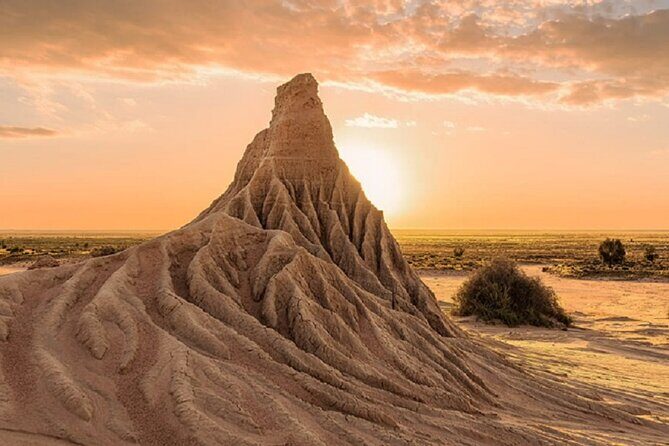 Mungo National Park: Mungo Lunette Guided Tour - Who is This Tour Best For?