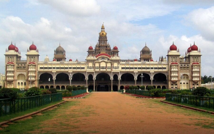 Mysore: Private Full-Day Sightseeing Tour of the City - Itinerary Breakdown: What to Expect