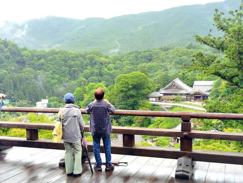 Nara: Explore Hasederas Giant Kannon and Cliffside Temple - The Heart of the Experience: What to Expect