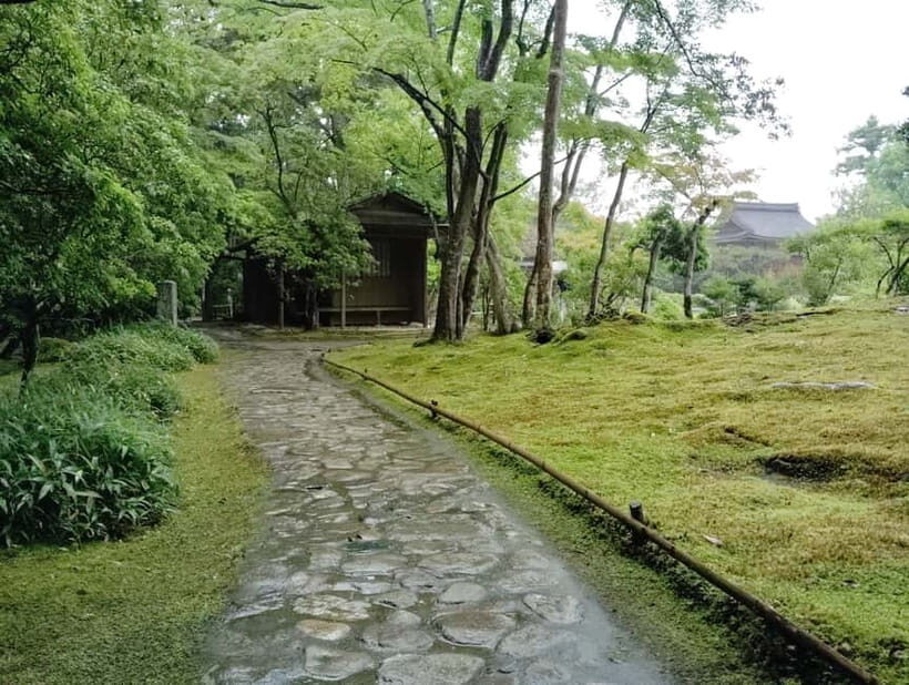 Nara: Isuien Garden Tour with Matcha Tea Experience - Who Will Enjoy This Tour?