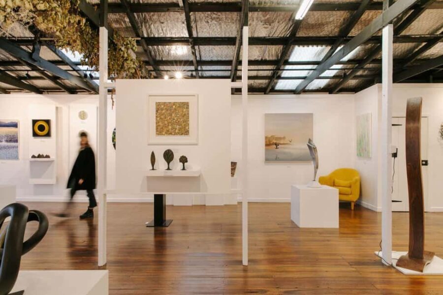 Nelson: Art Gallery Tour with Lunch - The Lunch Experience
