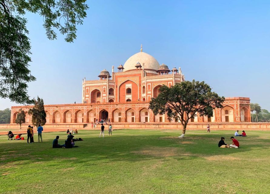 New Delhi: Private Old and New Delhi Full-Day Tour - Transportation and Comfort