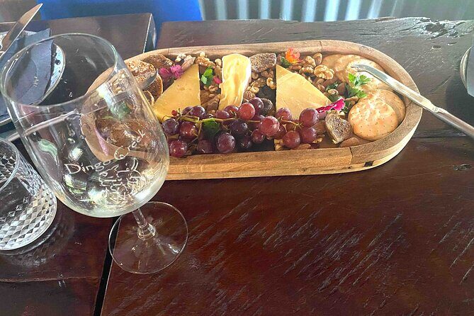 Noosa Hinterland Drinks Private Tour with Gin, Beer, Mead & Wine Tastings - What’s Included and What to Keep in Mind