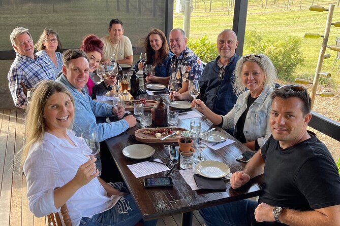 Noosa Hinterland Drinks Tour - distillery, winery and brewery - Second Stop: A Charming Craft Brewery in Cooran