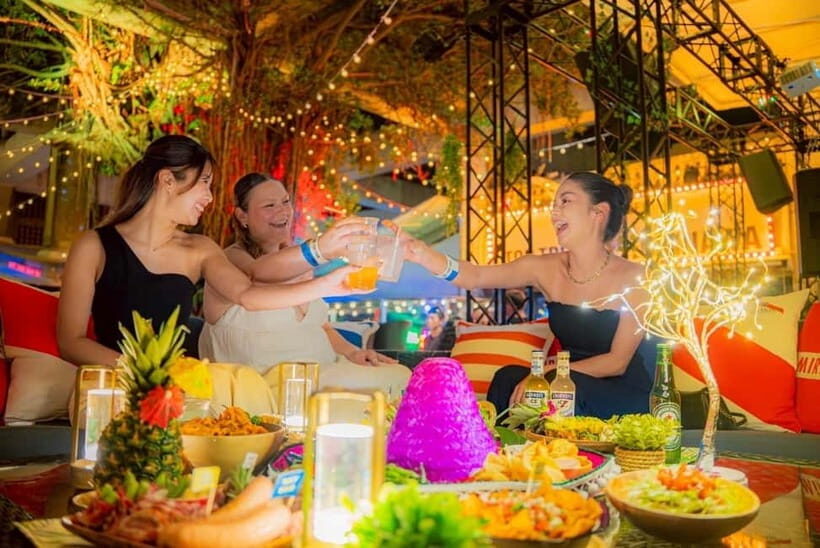 Okinawa:Sky BAR TOPTREE Nightclub Entry Ticket (For Foreign) - What You Can Expect During Your Visit