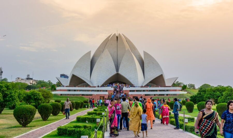 Old Delhi Temples and Spiritual Sites Private 6-Hour Tour - What the Experience Means for Travelers