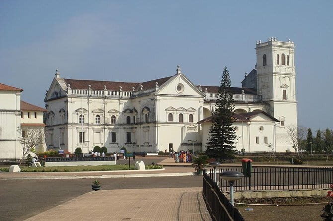 Old Goa & St Estevam island tour including ride on canal boat & lunch - What Travelers Can Expect in Terms of Value