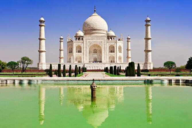 One Day Agra Trip - Exploring the Taj Mahal