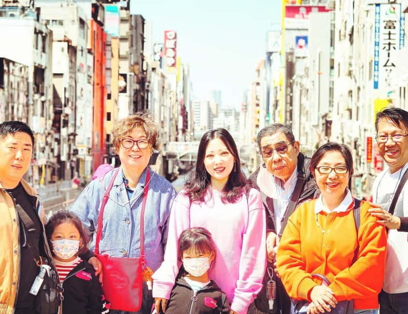 Osaka Taxi Tour by Ivy Leaguer Photographer & Licensed Guide - Who Will Love This Tour?
