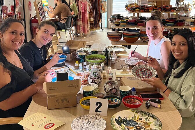 Paint and Sip Classes Melbourne: Ceramic Plates & Bowls - What We Like and What to Consider