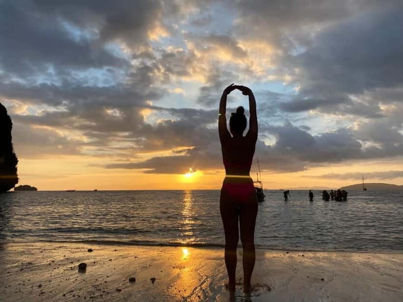 Phi Phi & 4 Islands sunset tour plus bioluminescent plankton - Who Should Consider This Tour?