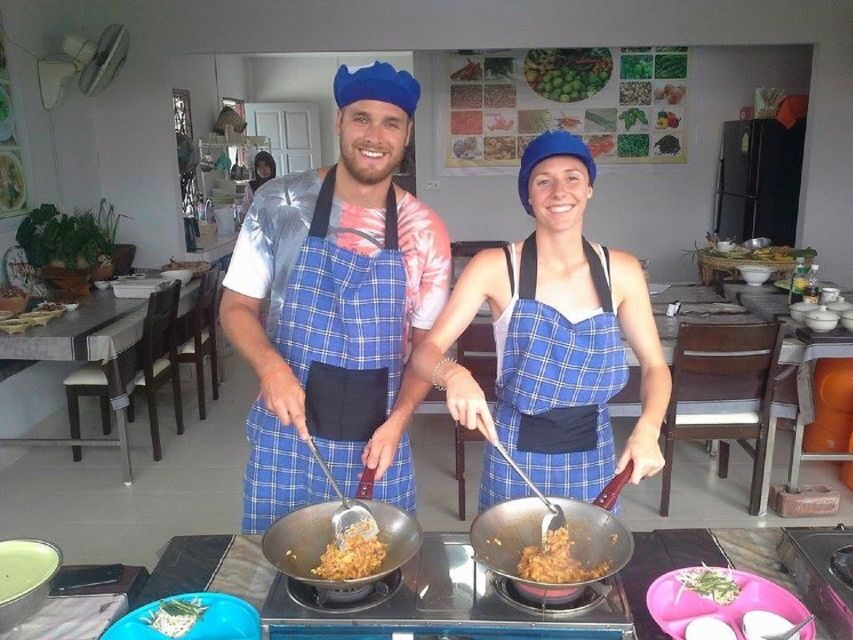 Phuket: Half Day Easy Thai Cooking Class & Local Market Tour - The Sum Up: Who Is This Experience Best For?