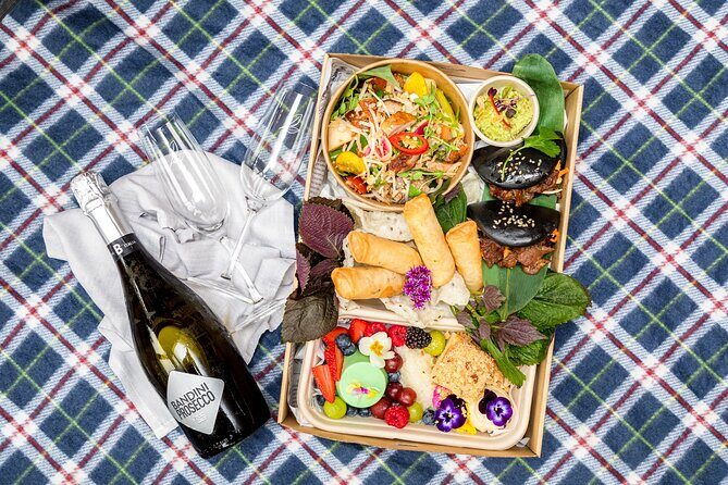 Picnic in the Royal Botanic Gardens for 2 - The Practicalities: What to Know Before You Go
