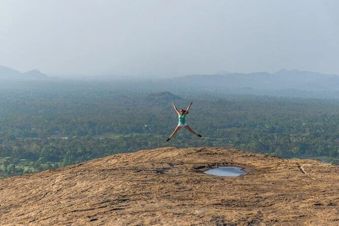 Pidurangala, Ibbankatuwa and Dambulla, Budget Tour from Colombo - Practical Details and Tips