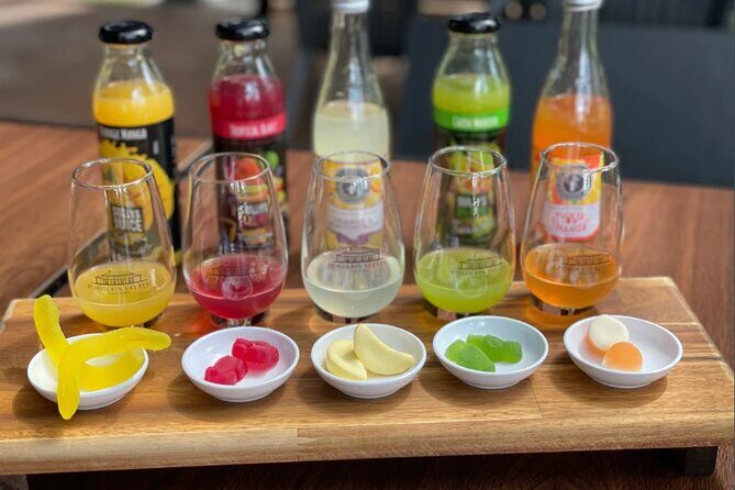 Pokolbin Wine Paddles - The Experience: Inside and Out