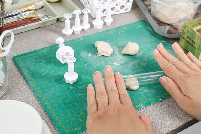 Pottery and Jewelry Ceramic Workshop in Hanoi - Who Is This Workshop Best Suited For?